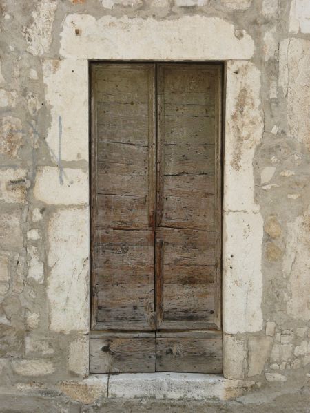 worn wood door texture 0190 - Texturelib